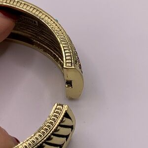 Heidi Daus | Jewelry | Heidi Daus Gold Tone Multicoloured Crystal Wide ...